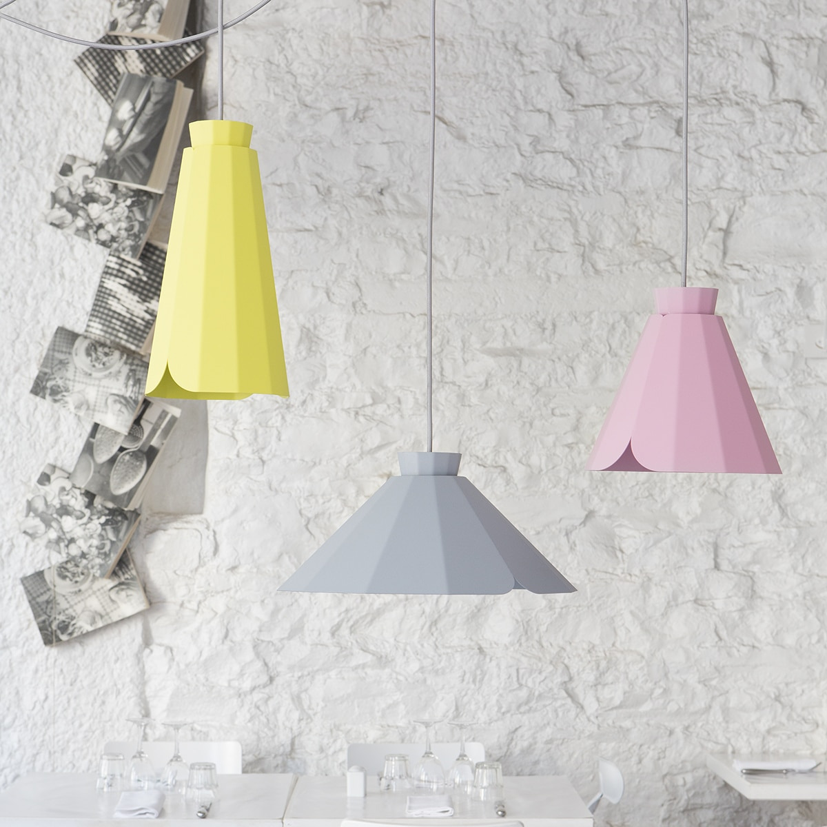 Suspension Ankara En Acier Avec Assise En Chêne Par Constance Guisset X ...